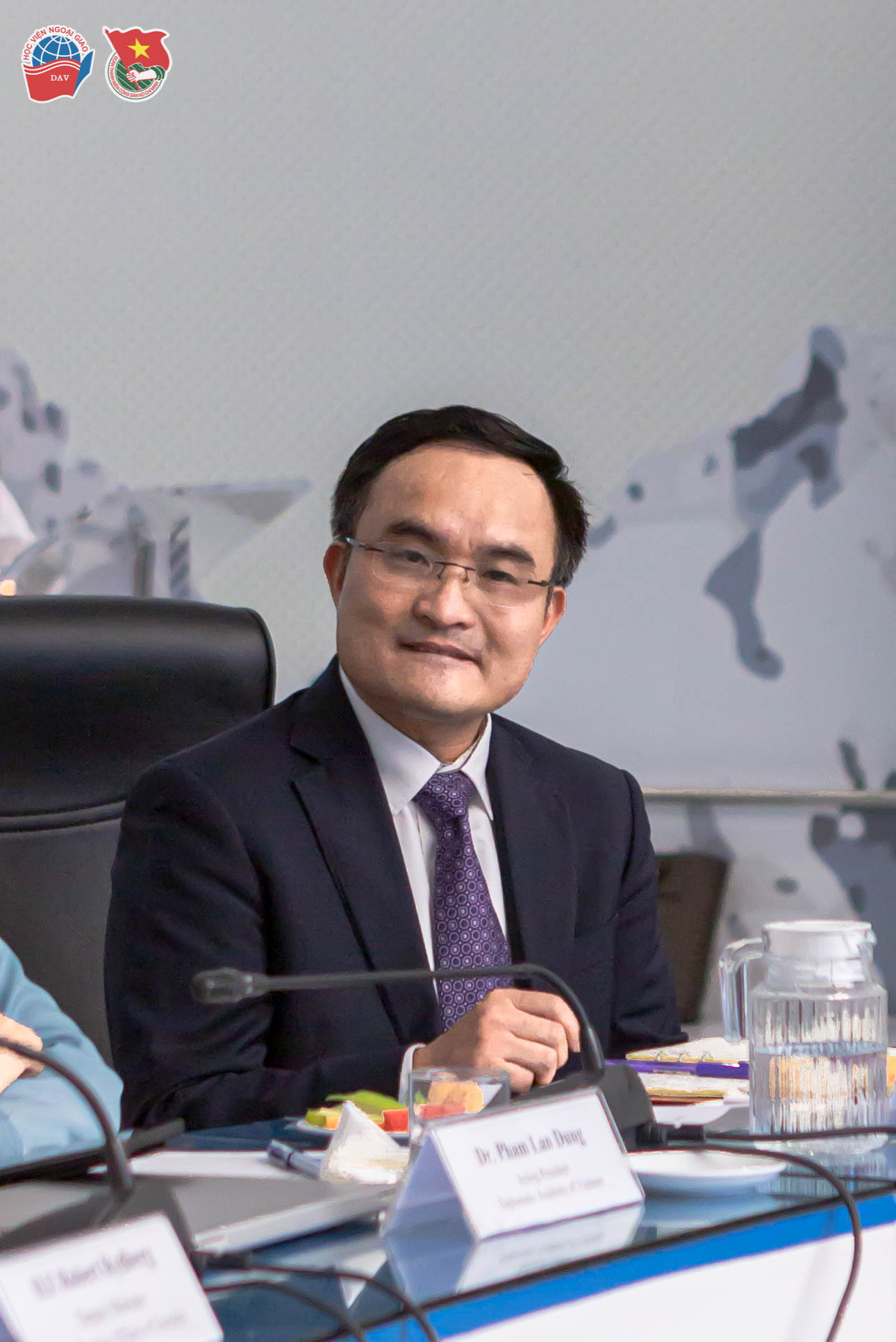 Tọa đàm với Thứ trưởng Ngoại giao Thuỵ Điển Robert Rydberg - Học viện ...